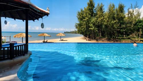Nataya Round House Coral Bay Resort, Kampot (updated prices 2025)