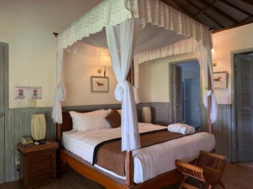 Nataya Round House Coral Bay Resort, Kampot (updated prices 2025)