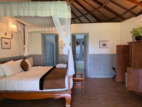 Nataya Round House Coral Bay Resort, Kampot (updated prices 2025)