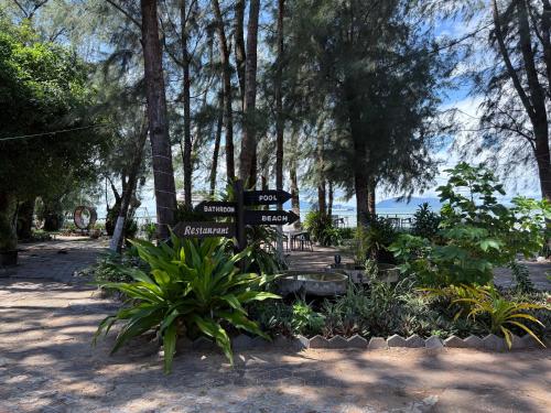 Nataya Round House Coral Bay Resort, Kampot (updated prices 2025)