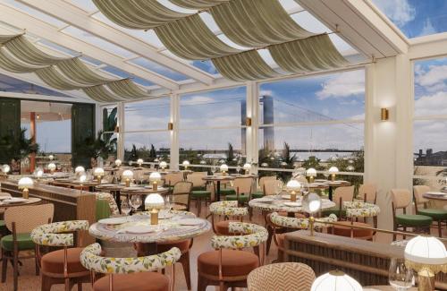 Crowne Plaza Istanbul - Ortakoy Bosphorus by IHG, Istanbul (updated ...