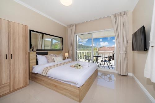 Soulscape Boho-Style Pool villa & Sunset Rooftop, फुकेत टाउन की (2026 ...