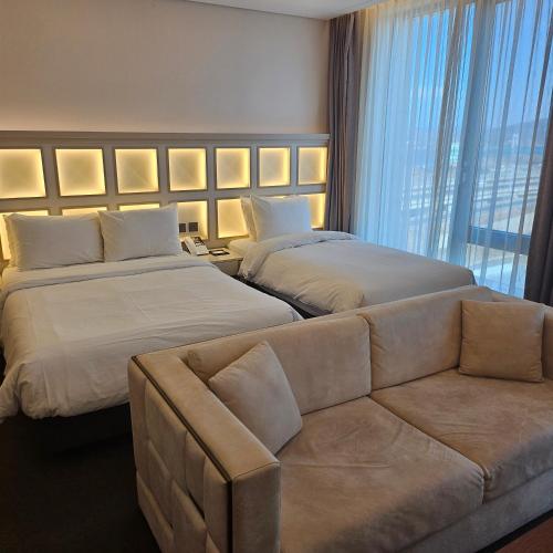 호텔 마리나베이 코리아 Hotel Marinabay Korea Ara, Gimpo (updated prices 2025)