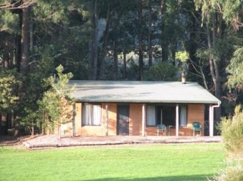 Pemberton Lake View Chalets, Pemberton (updated prices 2025)