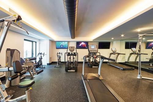 Blueground Clinton Hill rooftop nr Fort Greene Park NYC-1979, Brooklyn ...