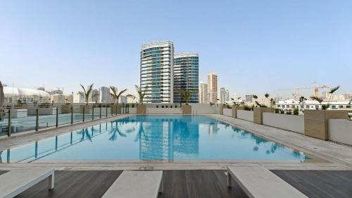 StayShort - JVC Apartment sleeps 4 in a Great Location, Dubai (updated ...