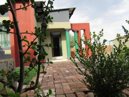 Motse River Lodge R37 Road, Vosburg (обновени цени за 2025 г.)