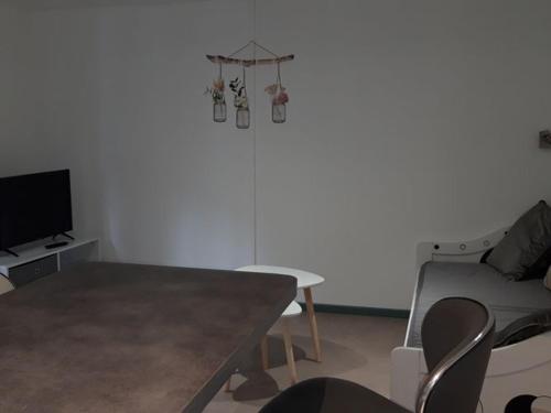 Mobil Home 4 pers avec Terrasse - Confort & Simplicité - API-1-52-358 ...