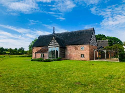 Luxury barn with pool table near Southwold, Ellough (uppfærð verð fyrir ...