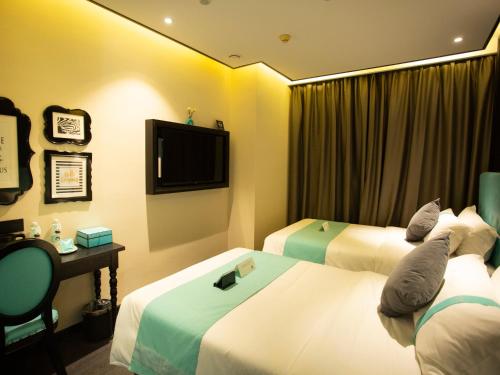 Xi'an Hotel Beijing Railway Station Temple of Heaven Park, Beijing ...