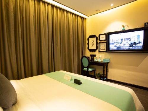 Xi'an Hotel Beijing Railway Station Temple of Heaven Park, Pechino ...