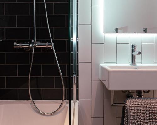 Luxury 2-Bedroom Near Excel London, London (updated prices 2025)