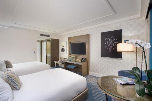The Star Grand at The Star Gold Coast, Gold Coast – Updated 2022 Prices