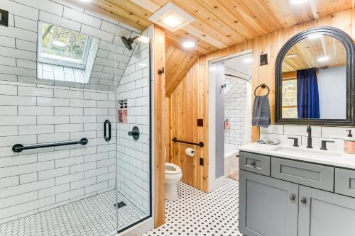 Ski, Hike and Bike Family-Friendly Belvidere Escape, Belvidere Center ...