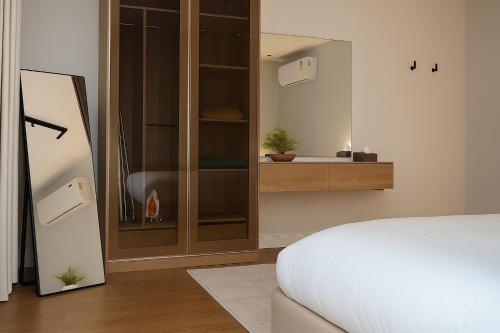 1BR Luxury Apt with 65 LG TV- 5 min to Riyadh Boulevard, Rijadas ...