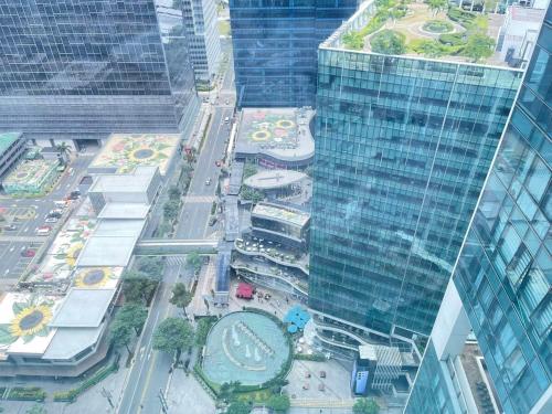 1BR Uptown Mall Fountain View Condo in Uptown BGC, Manila (opdaterede ...