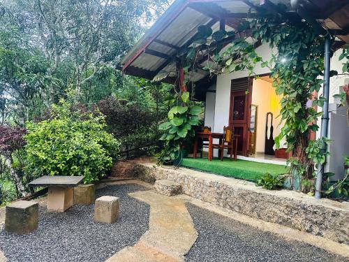 Ella Hide Forest Cottage, Ella (updated prices 2025)