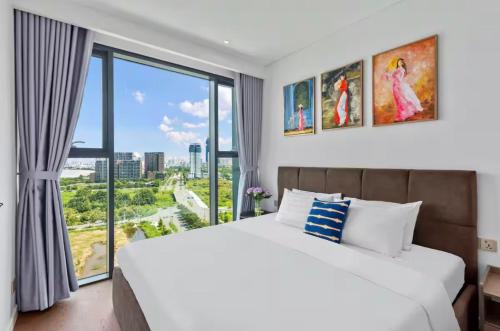 Bason Hideaway METROPOLE Apartment with free SIM for 3 Nights and Free ...