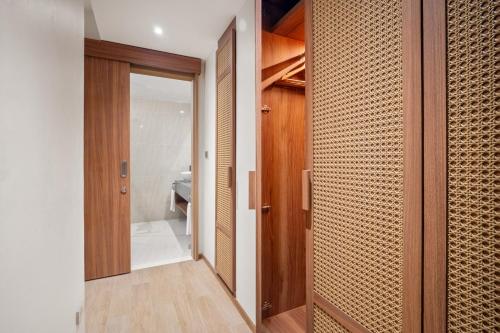 Laguna Beachside Block 2 by Banyan Living, Bang Tao Beach (prezzi ...