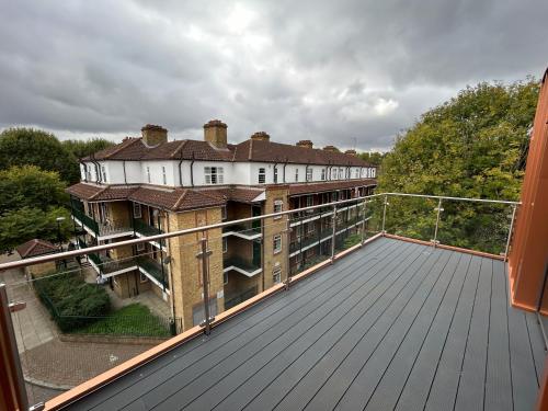 New build - king bed - Fast Wi-Fi - Zone 2, Londres (precios ...