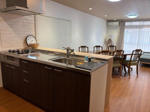 Kenichi Retreat, टोक्यो की (2026 के लिए अपडेट हुई कीमत)