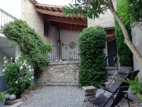 La maison de la fontaine, Villeneuve-Minervois (2026 legfrissebb árai)