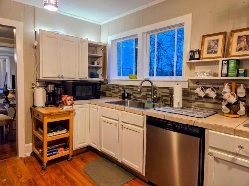 Carrie Tucker Cottage w River View, Hardy (opdaterede priser for 2026)