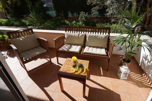 Apartamento en la playa, Palmanova (updated prices 2025)