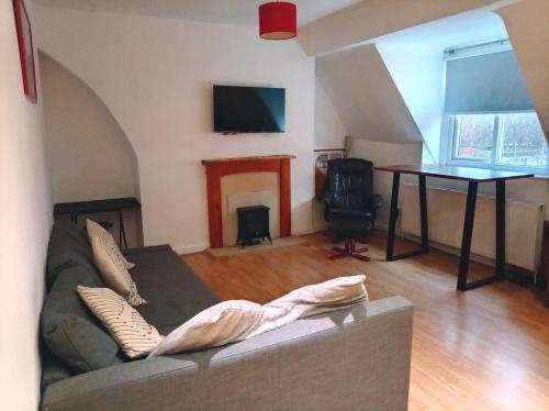 Apartment Sleeps 2 - in the Shadow of Liverpool FC, Liverpool (tarifs ...