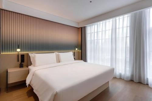 CYBO Junting Shangpin Hotel, Hualin Temple Subway Station, Shangxiajiu ...