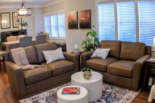 Davis Circle - FIFA, Graduation, Parent's Day and Getaway Landing Spot ...