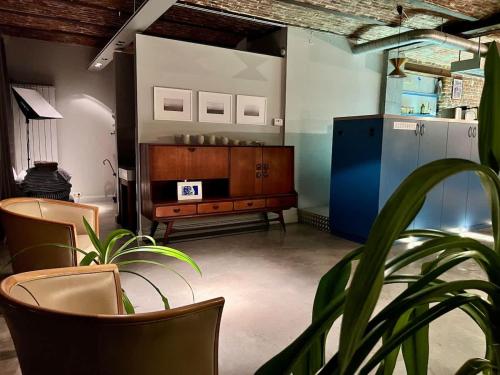 Loft for 3 people - 3 min to Manneken Pis, Брюксел (обновени цени за ...