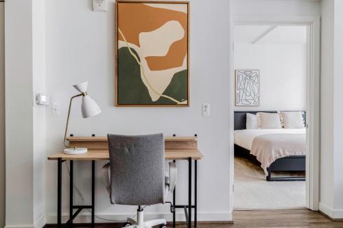 Blueground Woodmont Triangle pool nr Bethesda WDC-893, Woodmont ...