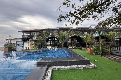Funtasea Hotel and Beach Resort, Iba (updated prices 2026)