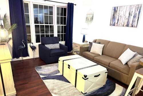 Mountain Getaway Suite Ski OnOff Jiminy Peak - Fully Redone Decor ...