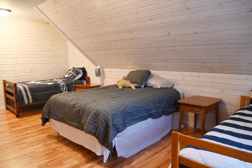 Bella Shores - Stunning Sunsets and Sandy Shoreline, Coldwater (prezzi ...