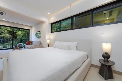 Pacific Valley at Naumi, Beach Club, Gym, Pools, Coco (tarifs ...