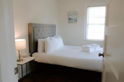 Priscilla 3701, Charleston (tarifs actualisés, 2026)