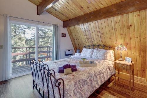 Ski, Hike and Unwind Big Bear Gem 3 Mi to Slopes!, Big Bear City ...