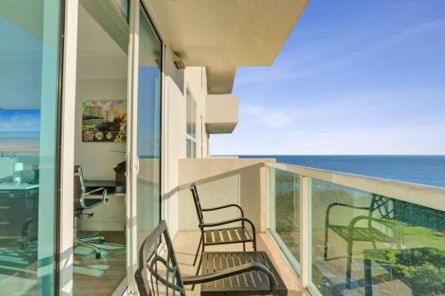 Studio with Bay and City View at The Arya, Miami (precios actualizados ...