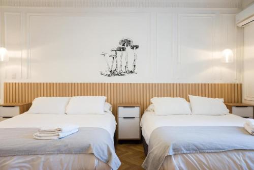 Modern Studio in Salvador Near Metro Fits 4, Santiago (precios ...