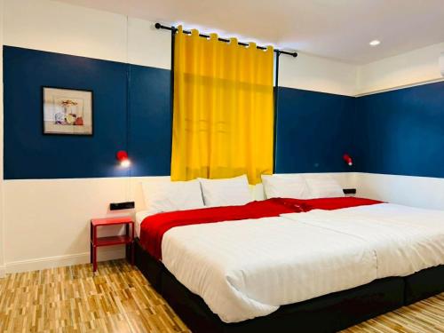 Mondrian House Betong มอนเดรียล เฮ้าส์ เบตง, Ban Komo Sip Paet ...