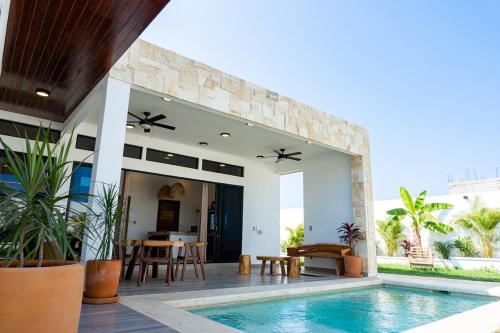 Casa Yuu - Pool and Private Garden near the sea, Santa María Colotepec ...