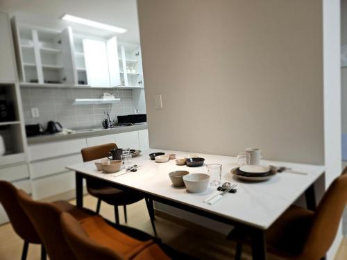 Newly built house ,subway station area, super high-rise, 6-person large ...