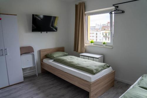 Cozy Vienna Studio Close to Metro and 10 Minutes to City Center, Vienna ...