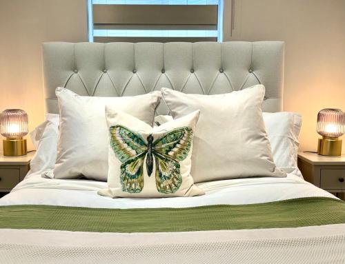 Five Star Home - Walk to Alcester, 15 mins to Stratford, Alcester ...