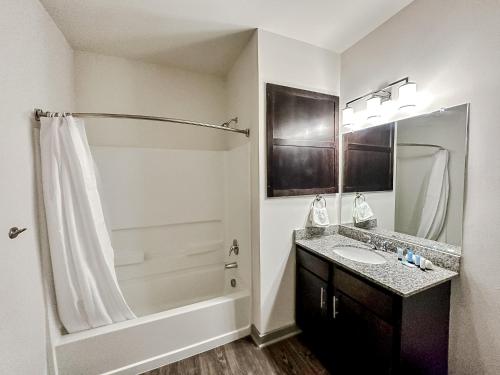 Sleepover Little Rock 1BD 1BA Apartments, North Little Rock (prețuri ...