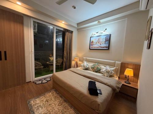 The Highview Haven By Royal Rooms, Grander Noida (preços atualizados de ...