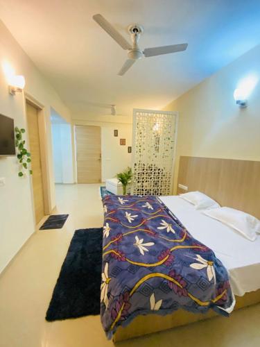 1RK Studio near Prem Mandir in Vrindavan, Vrindavan (tarifs actualisés ...