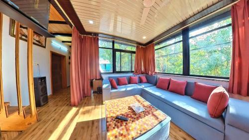 The Foresta Cabin, Patwa Dunga (aktualisierte Preise für 2026)